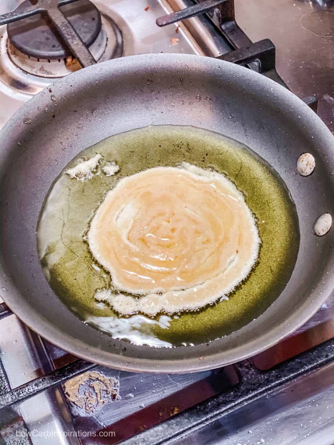 Keto Funnel Cake Recipe (only 2 net carbs!) - Low Carb Inspirations