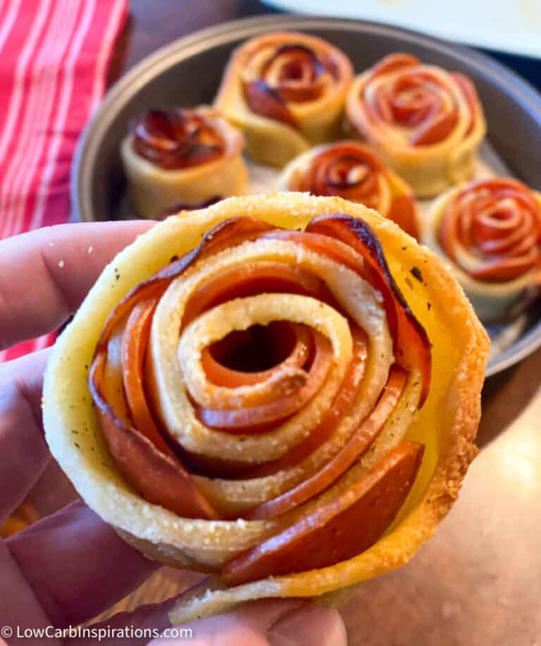 Keto Pepperoni Pizza Roses - Low Carb Inspirations